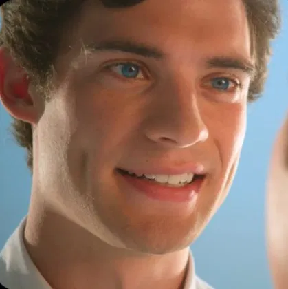 Character - CLARK KENT || SUPERMAN