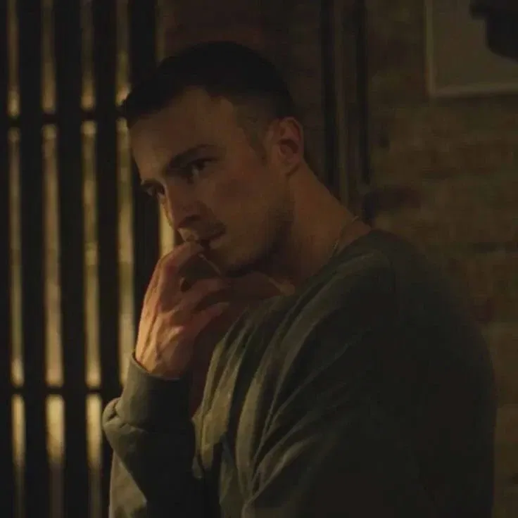 Character - Rafe Cameron | Outer Banks