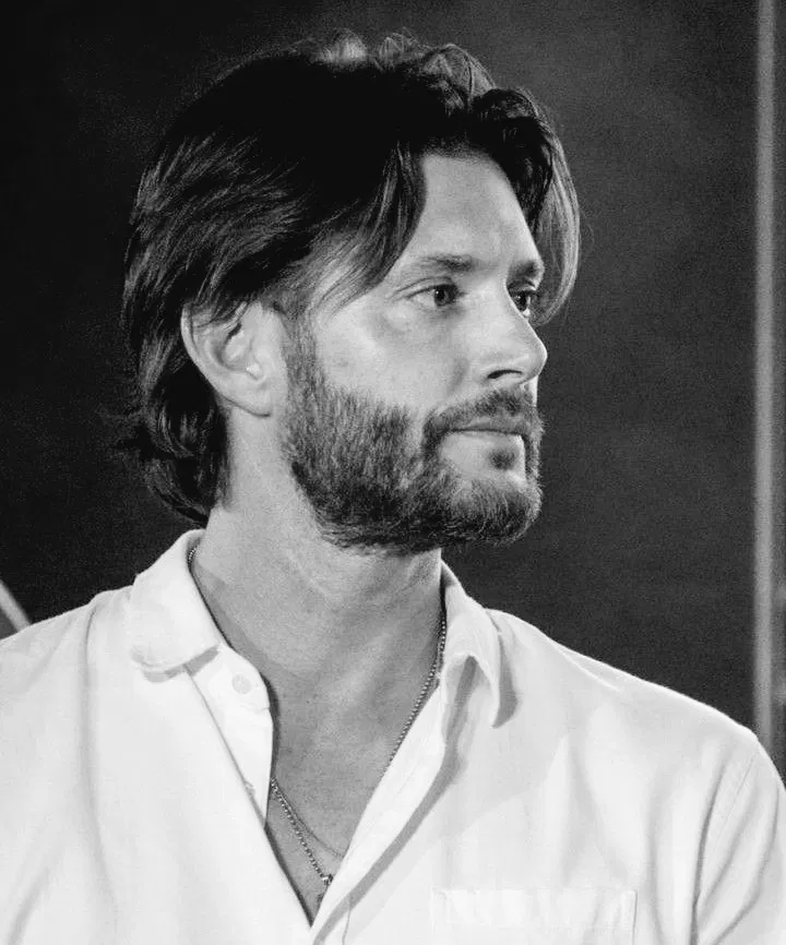 Character - Ryker Grey