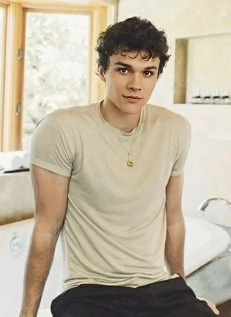 Character - Mattheo Riddle